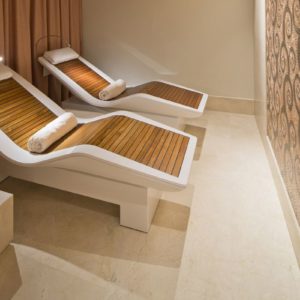 KLAFS Šildomas gultas “LINEA” | Sanilux