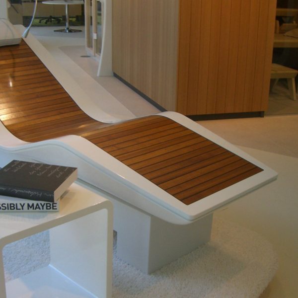 KLAFS Šildomas gultas “LINEA” | Sanilux